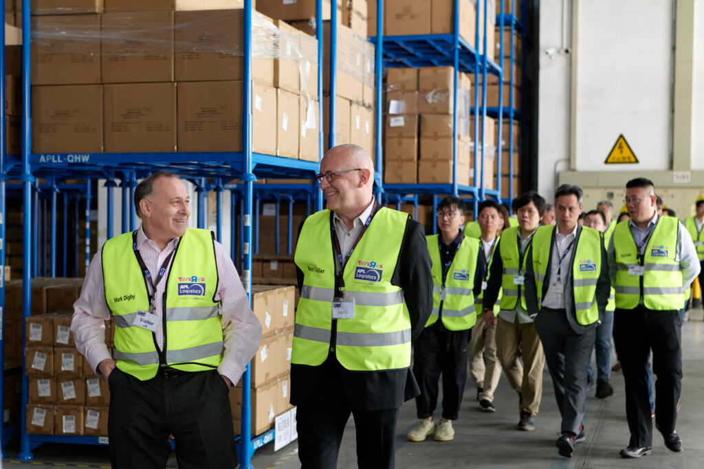 APL Logistics and Toys“R”Us Asia Unveil Exciting Partnership with New ...
